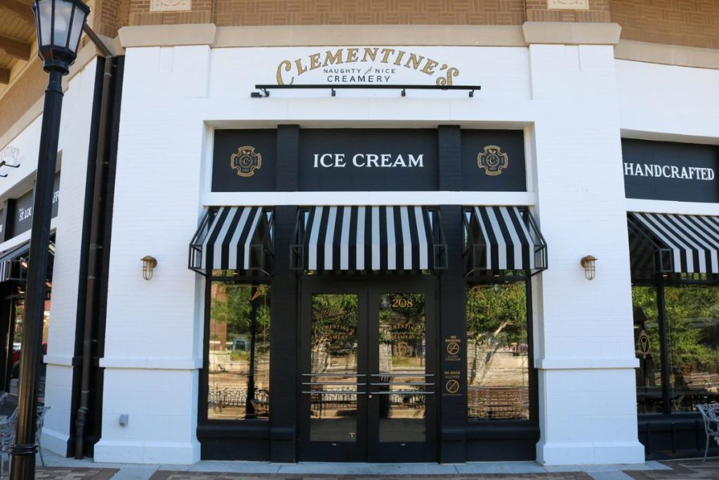 The Most Iconic Ice Cream Places In The USA